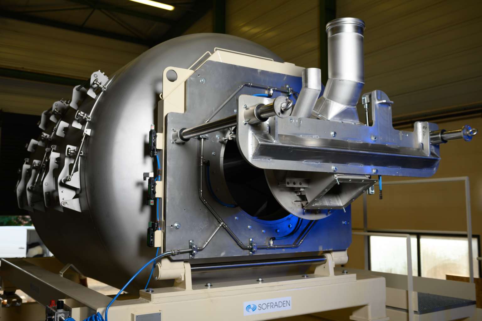 Rotary drum mixer : industrial drum rotator mixer, food mixing ...